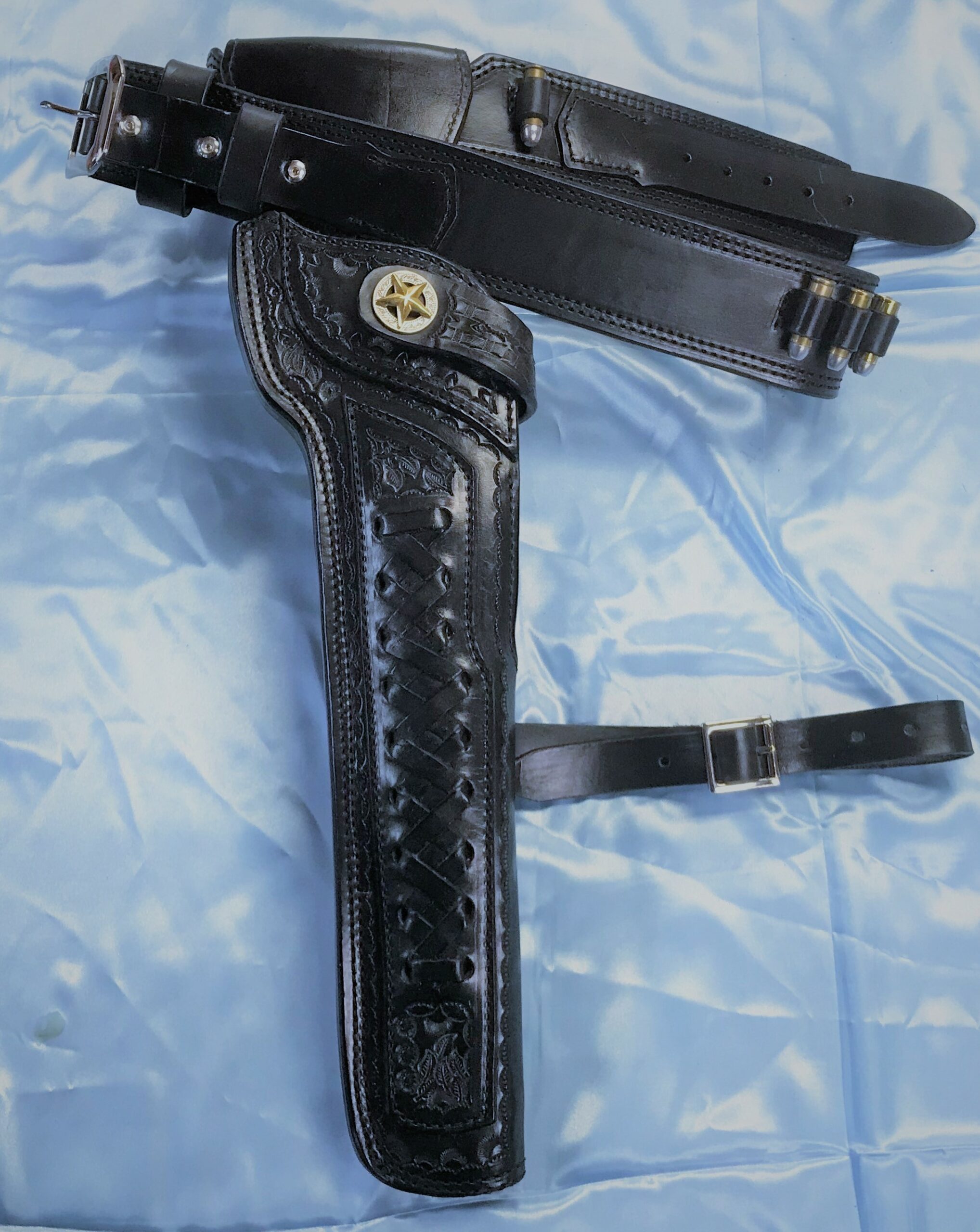 THE GENTLEMAN BOUNTY HUNTER - Marston Gun Leather